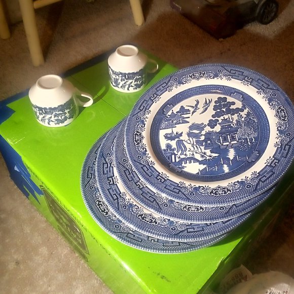 Churchill | Dining | Churchill Of England Willow Dinnerware | Poshmark